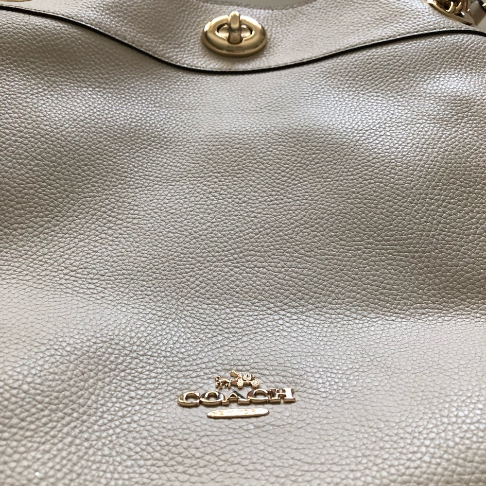 Coach White Pebble Leather With Gold Metal Accents Sh… - Gem